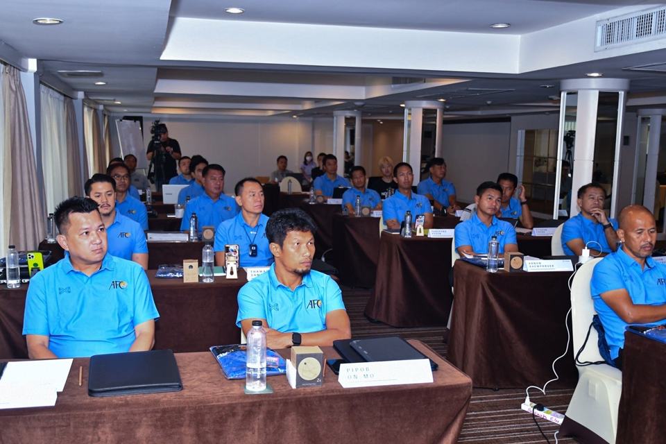 ส.บอลฯ จัดพิธีเปิดการอบรม หลักสูตร AFC 'Pro' Diploma รุ่นที่ 3